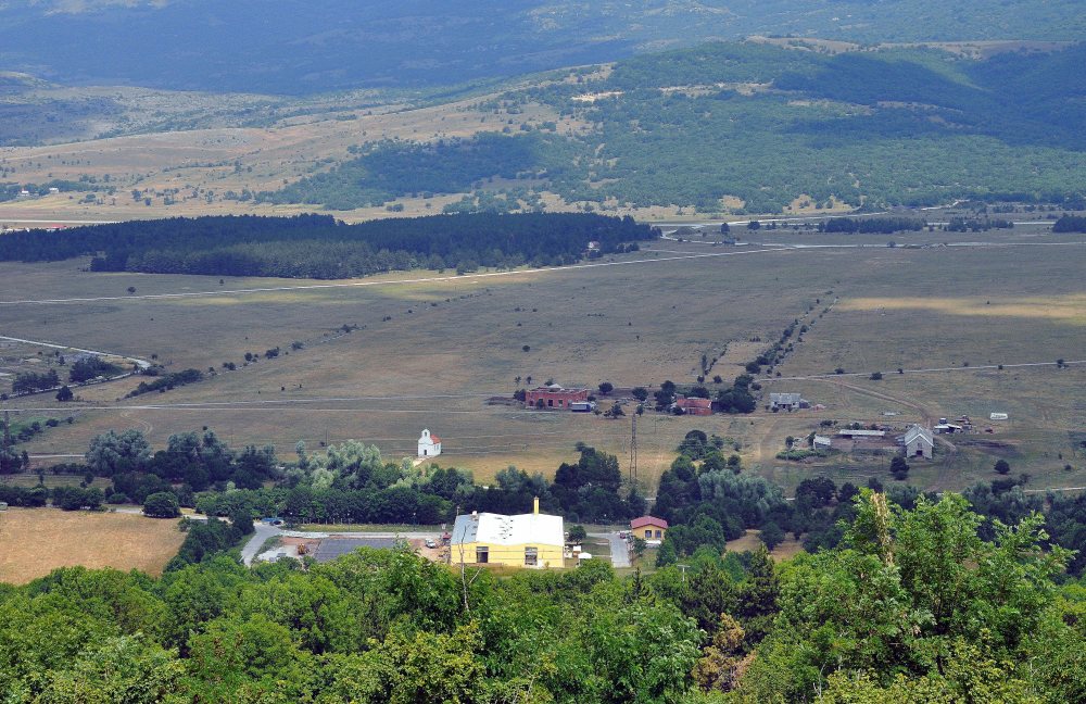 Biskup mons. dr. Mile Bogović i hrvatska Udbina - Portal Hrvatskoga ...